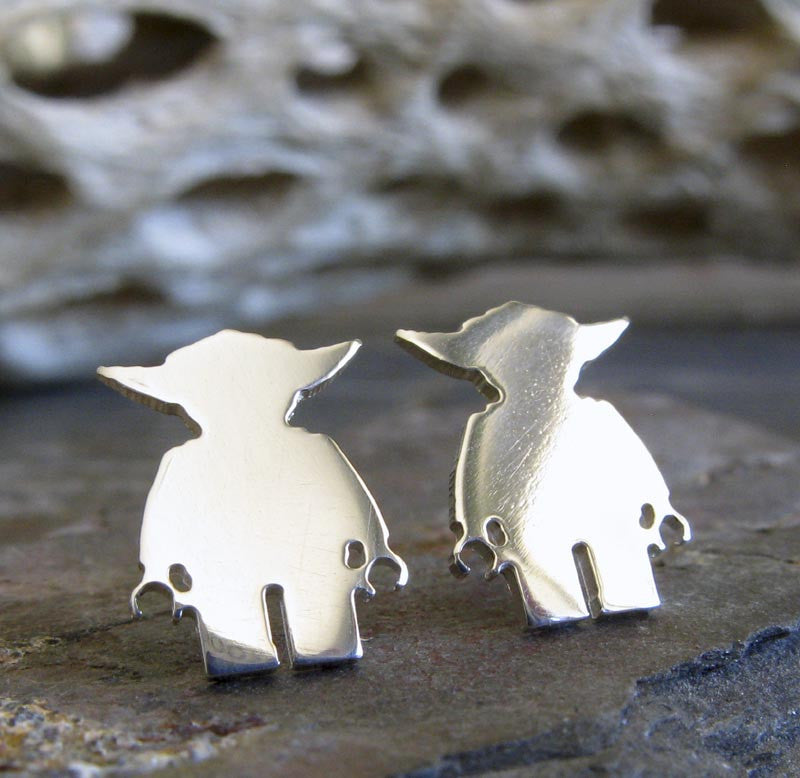 Yoda earrings store